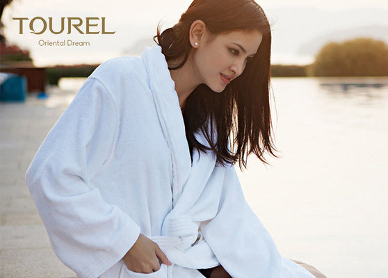 China Customised Terry Waffle Velour Hotel Quality Bathrobes White Blue Pink Color supplier