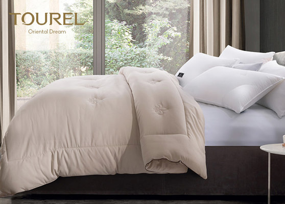 China 100% Cotton 400TC Hilton Hotel Quality Bed Linen Quilt Cover Set supplier