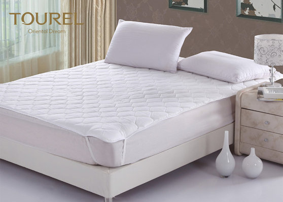 China Custom Microfiber Filling Hotel Mattress Protector Hypoallergenic Quilted Luxury Mattress Protector supplier