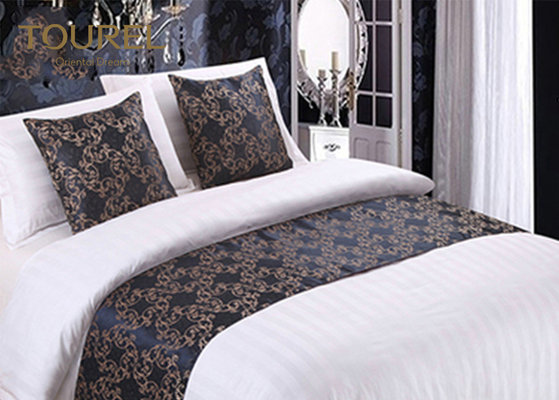 China Woven Fashion Design King Size Bed Runner / Cotton Quilted Bed Runner supplier